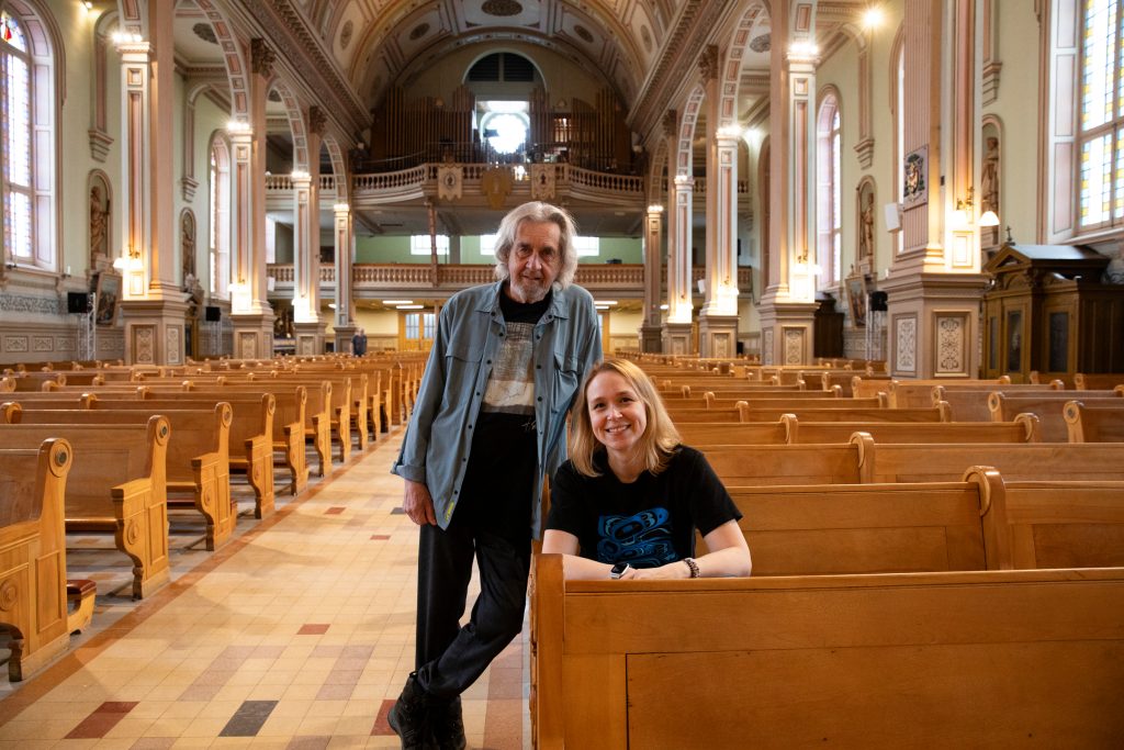 Roger Alexandre célèbre ses 50 ans de carrière avec un projet immersif ...